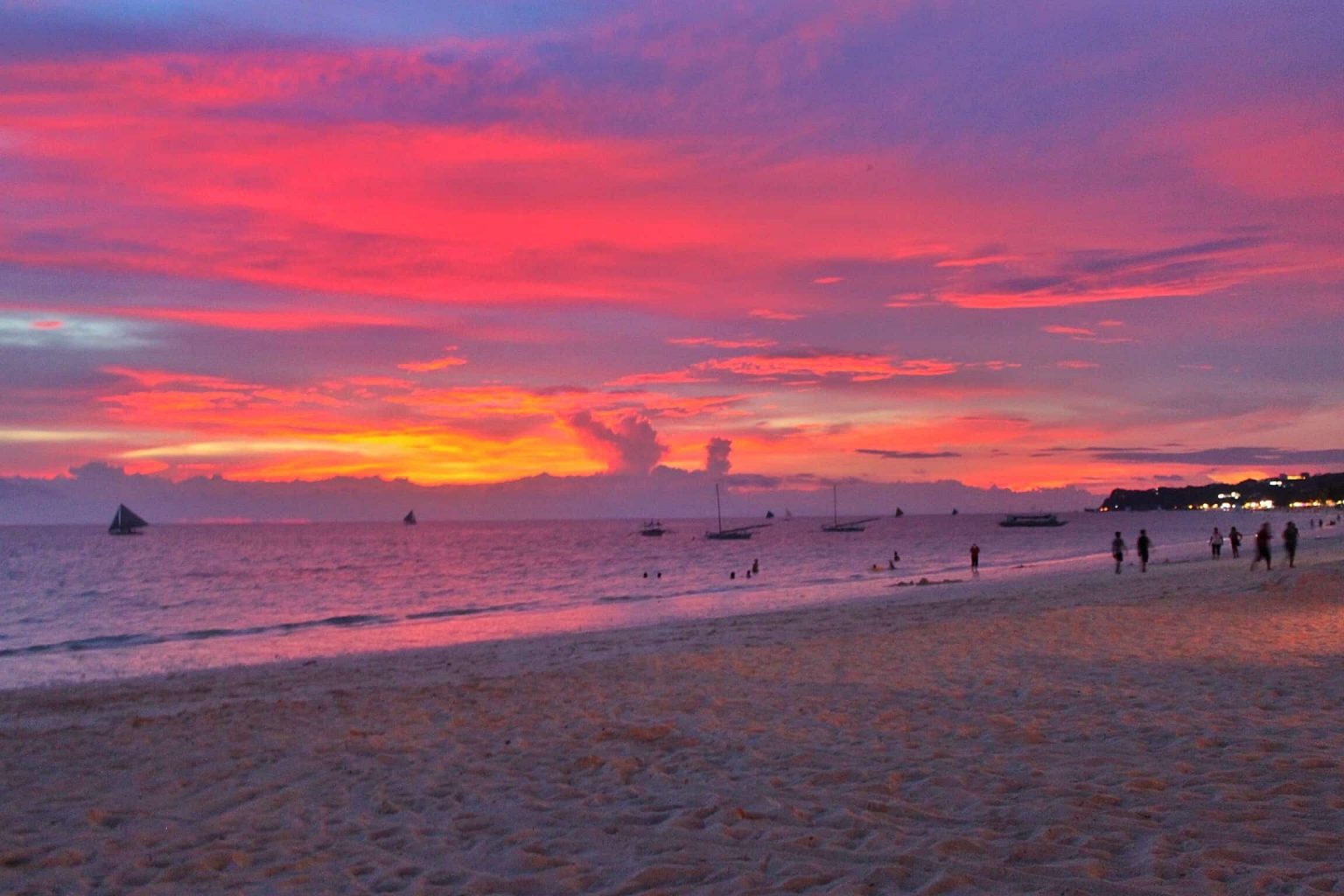 The Insanely Beautiful Sunsets of Boracay - Adventurous Miriam
