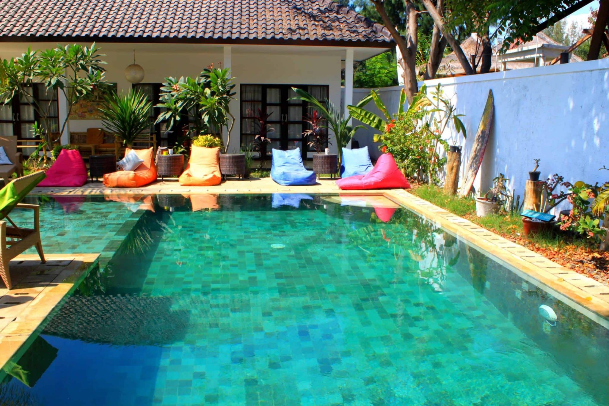 21 weird laws in Singapore that could get you in trouble (2024 ...